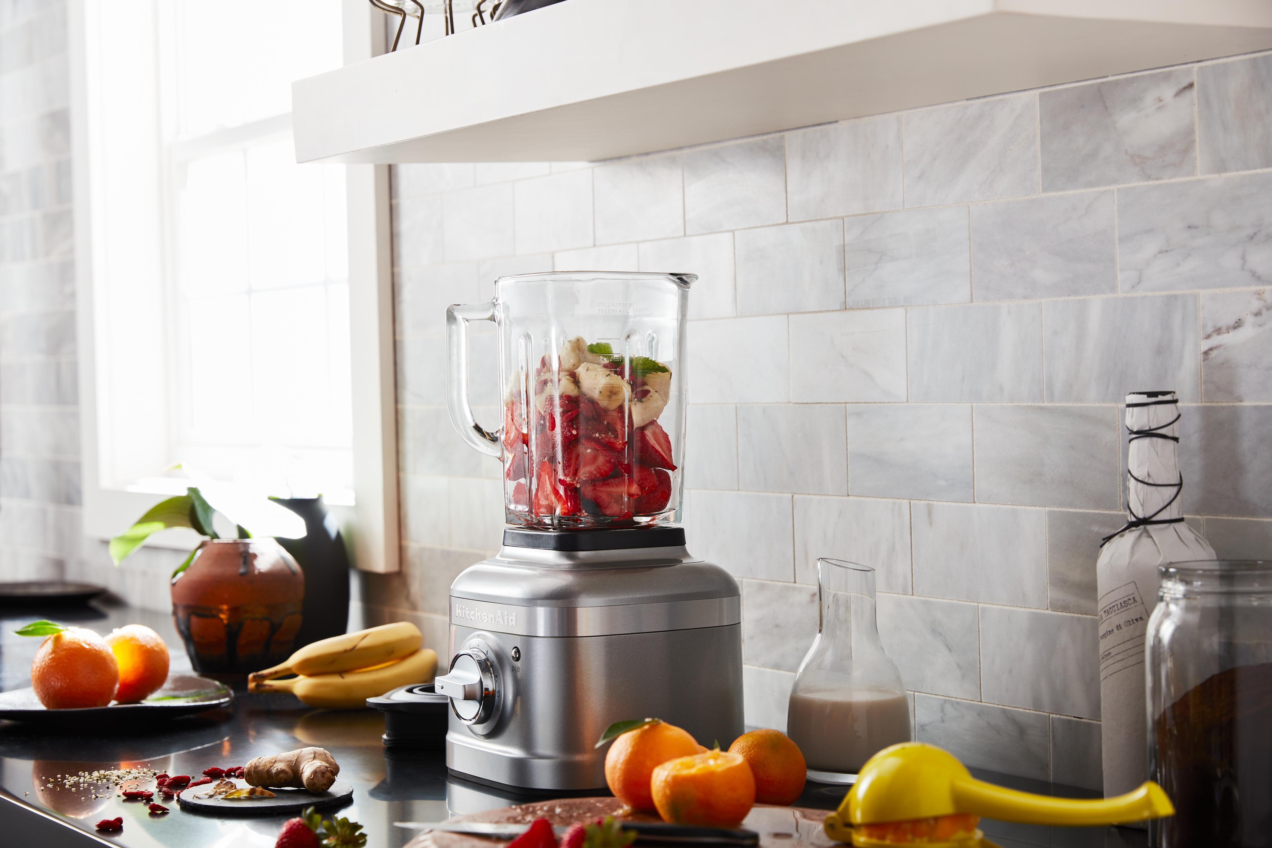Medallion Silver - A dark silvery-metallic gloss grey | KitchenAid UK