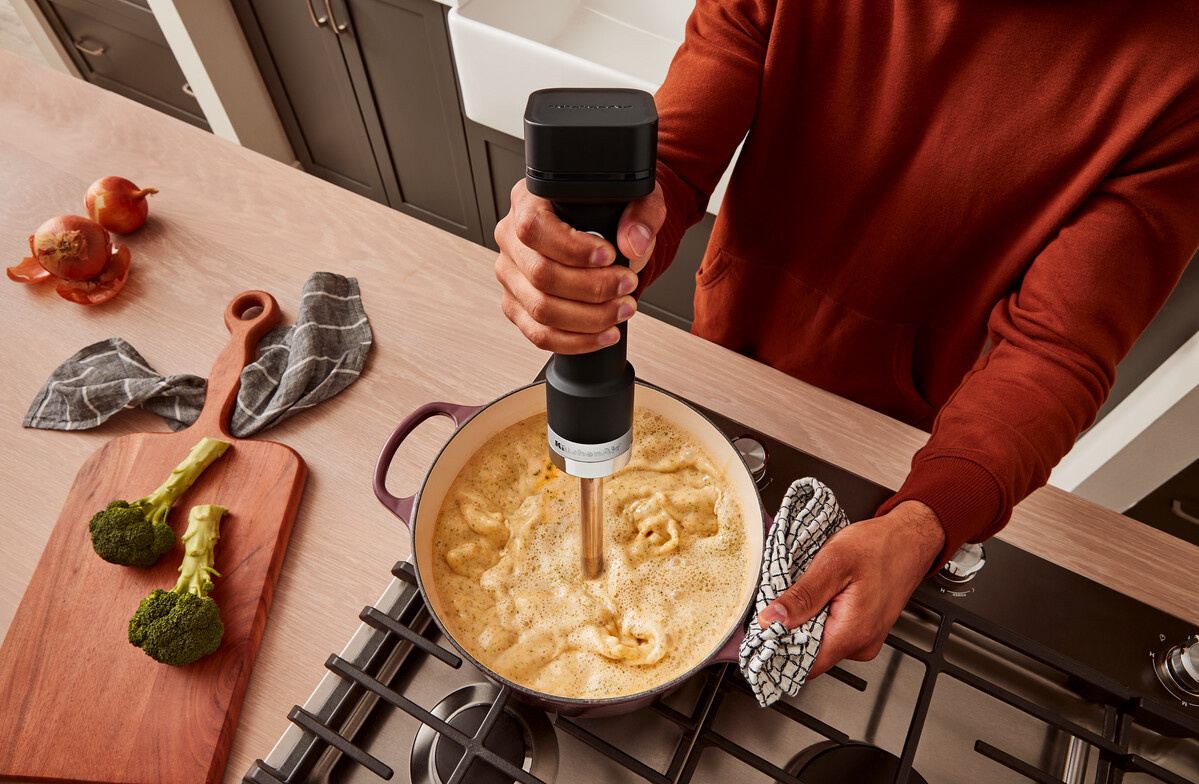 CORDLESS HAND BLENDER WITHOUT BATTERY - KITCHENAID GO | KitchenAid UK