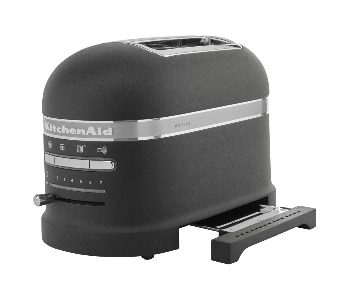 Cast Iron Black - A striking crinkle textured black | KitchenAid UK